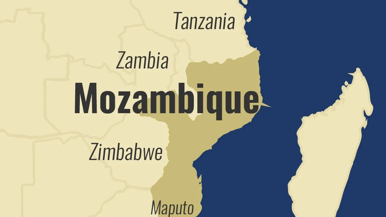 Mozambique Shipwreck Tragedy: One Dead, Eight Missing Off Maputo Coast