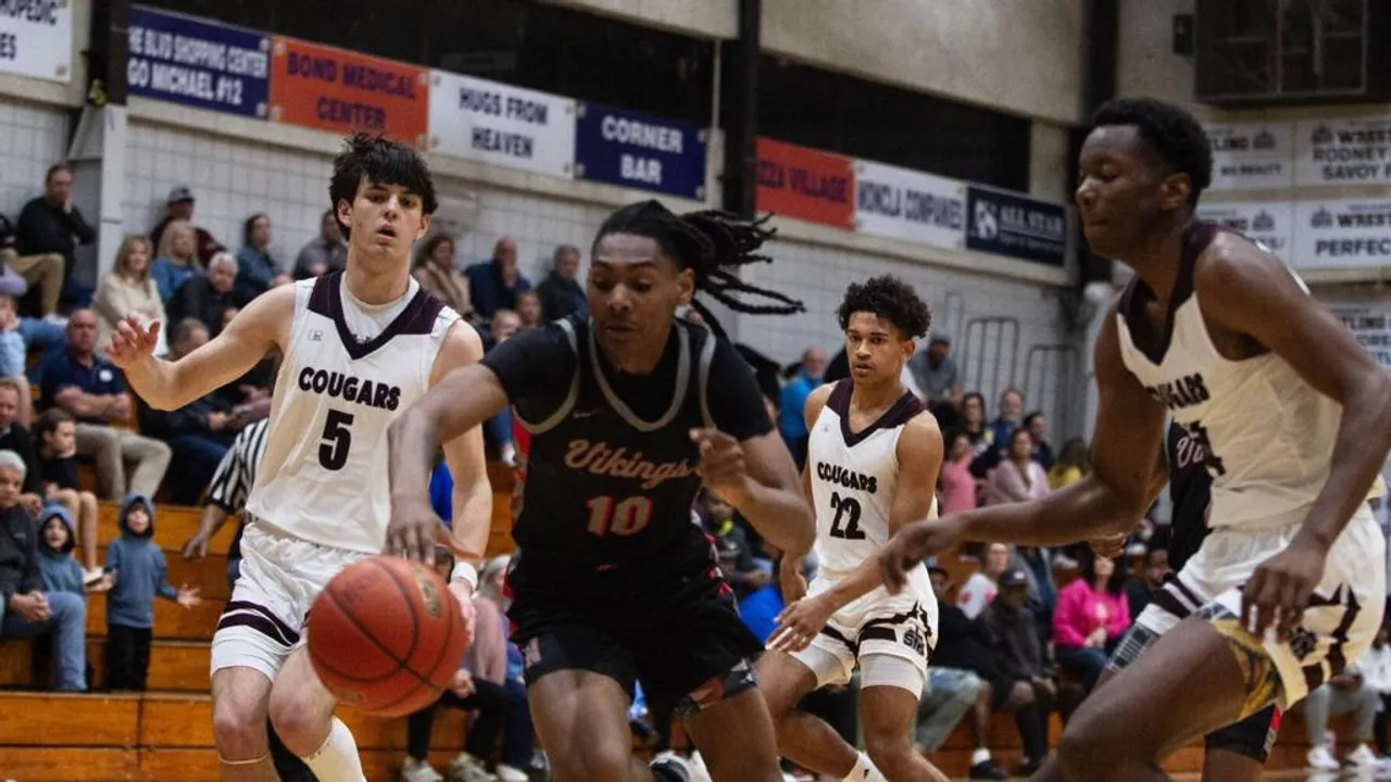 Undefeated St. Thomas More Cougars Secure District Championship Share ...