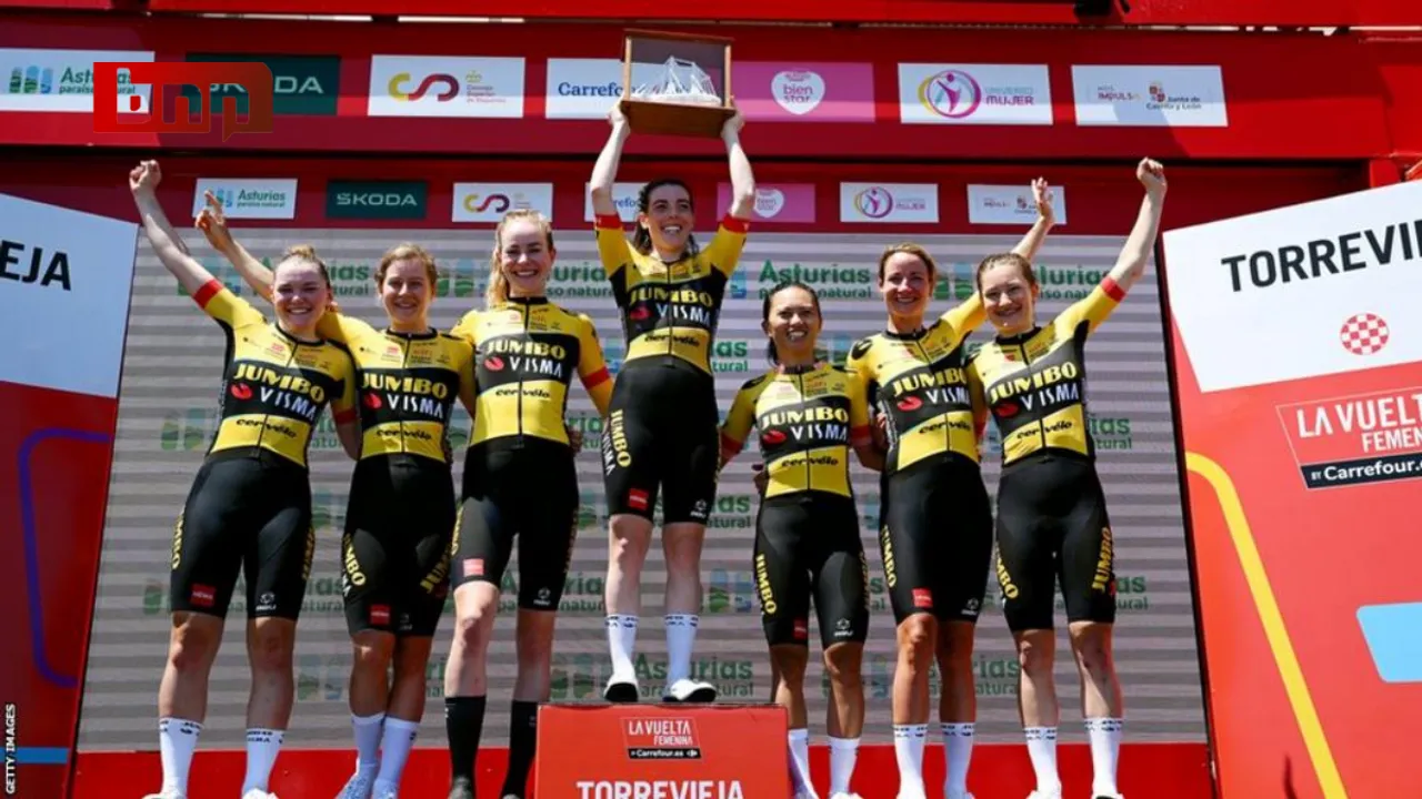 Team Jumbo Visma Wins Stage One Of La Vuelta Femenina With Anna