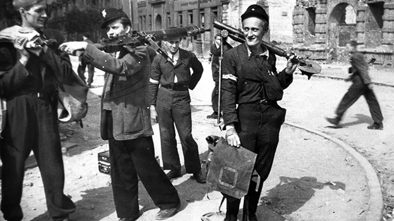 The Fall of Warsaw: Remembering the 1944 Uprising and Soviet Inaction