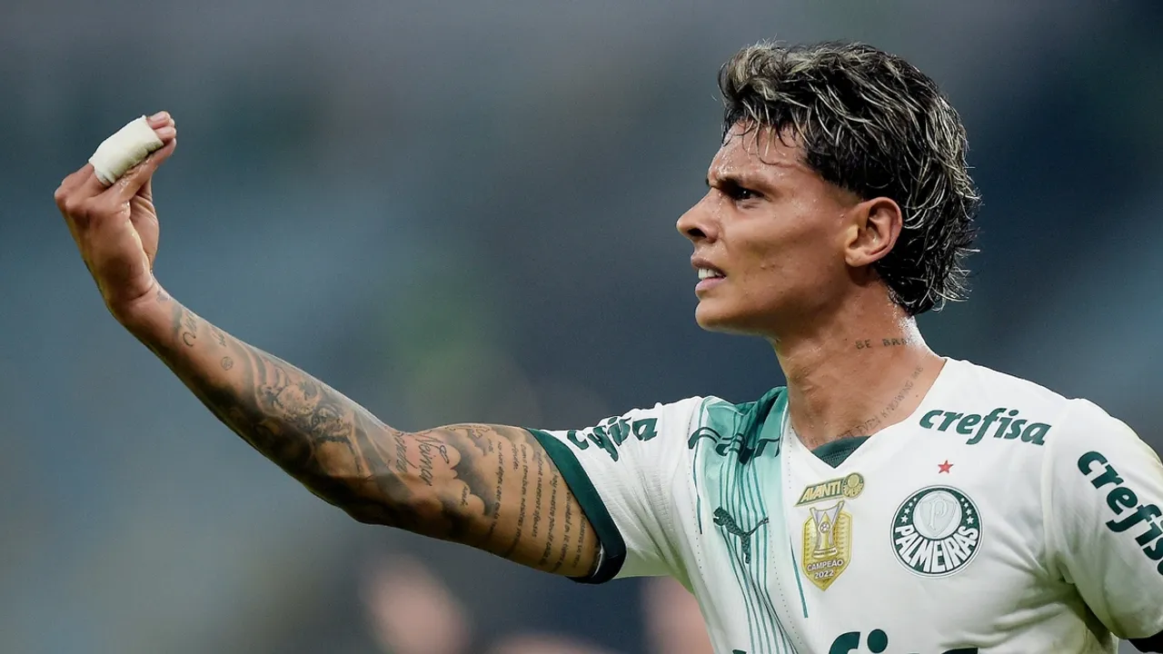 Richard Rios: From Futsal to Football Glory