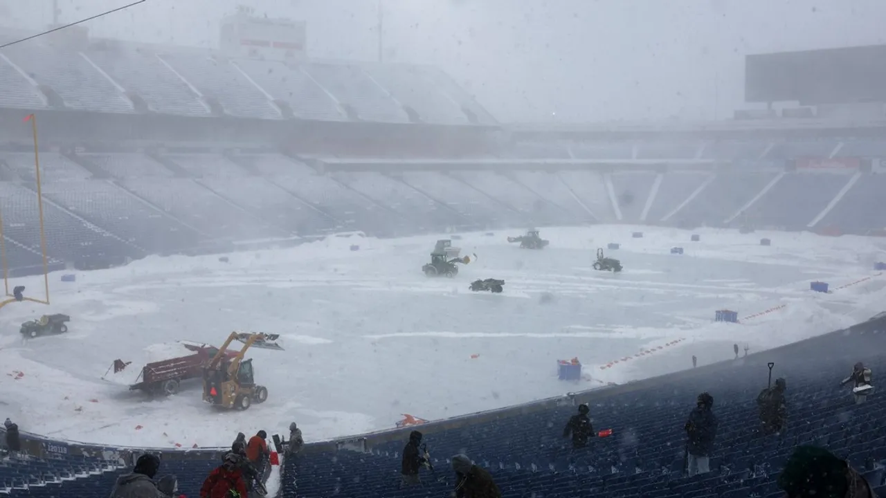 Buffalo Bills Fans Rally to Clear Snow-Covered Highmark Stadium Ahead ...