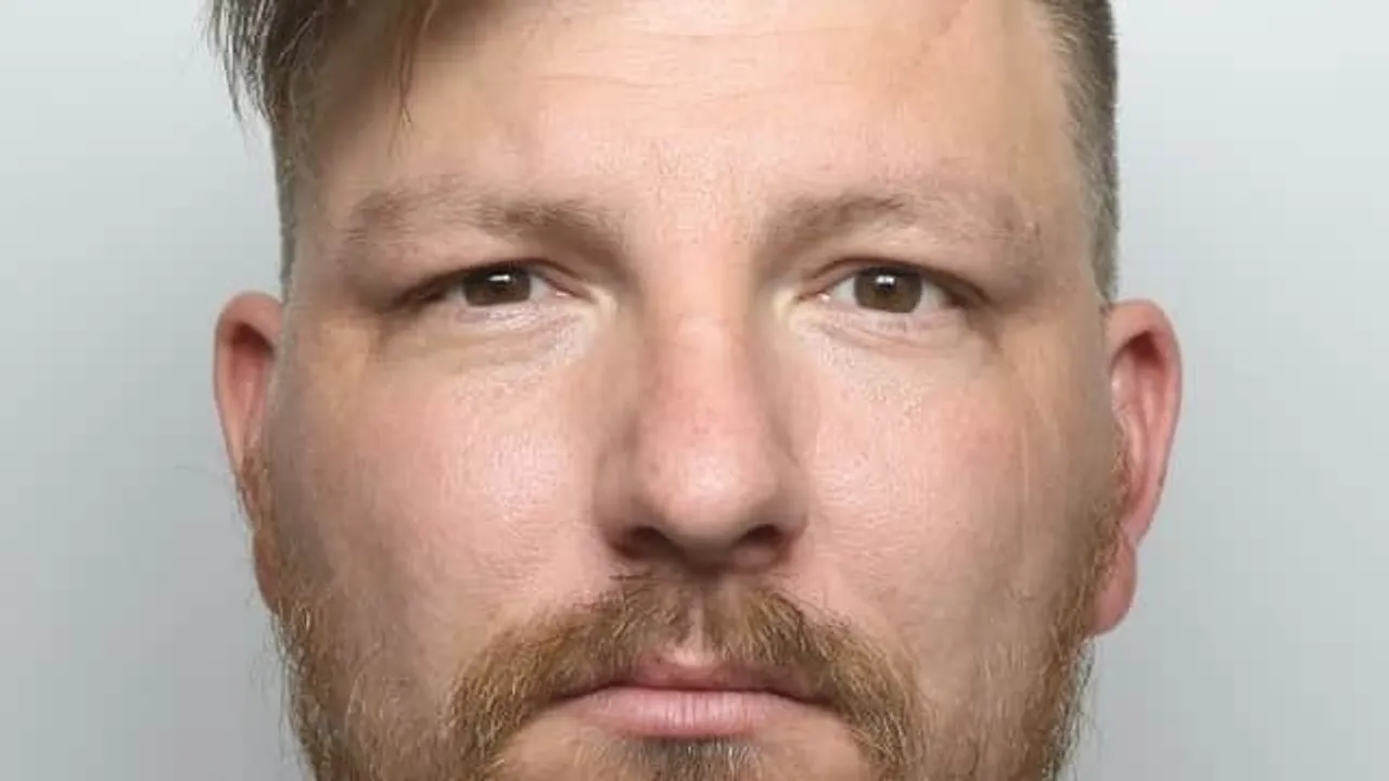 Chesterfield Sex Offender Caught Exploiting Minors On Snapchat