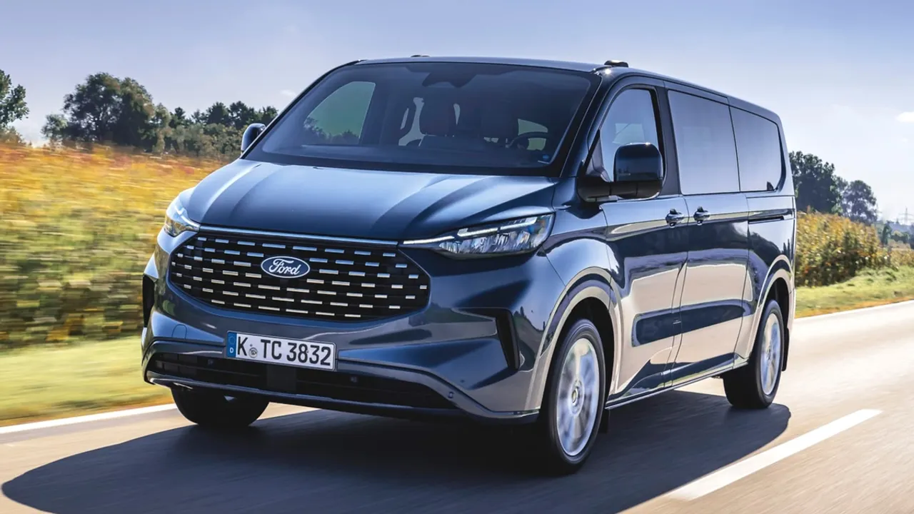 Ford Unveils New Tourneo Minivan for Australian Market