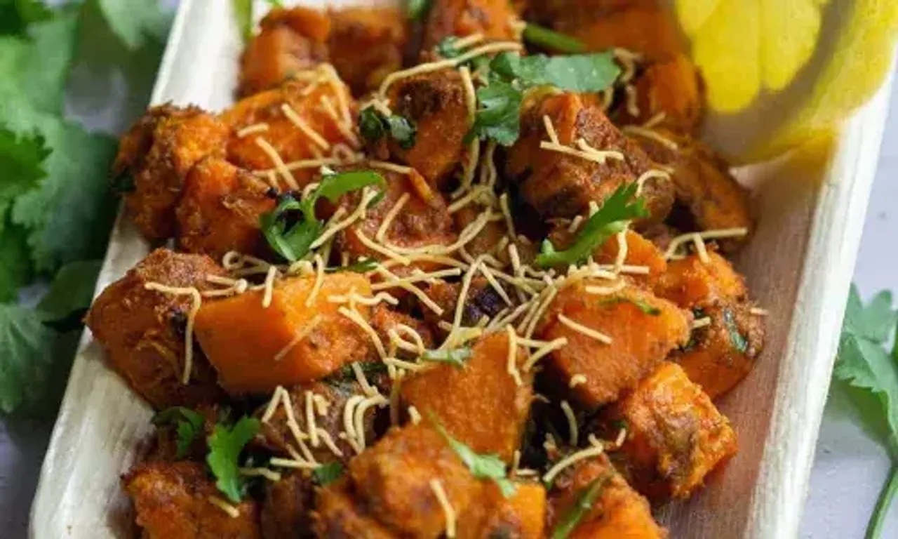 Sweet Potato Chaat Recipe: If you love sweet potatoes, then this chaat ...