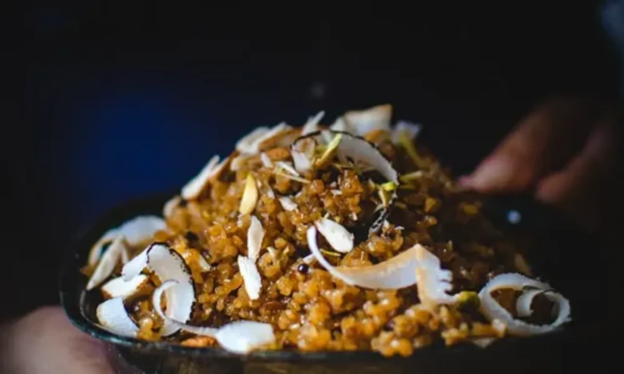 Rajasthani Lapsi Recipe: This halwa is neither made with atta nor sooji