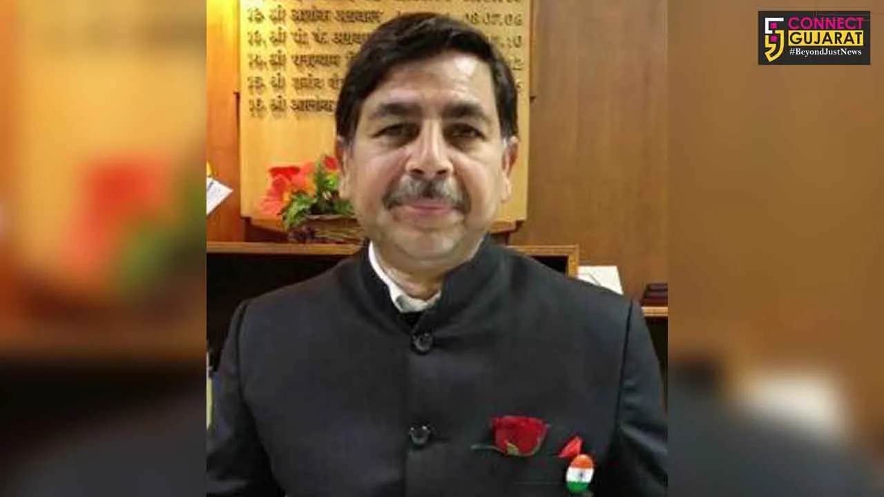 Alok Kumar takes over as new additional General Manager of Western Railway