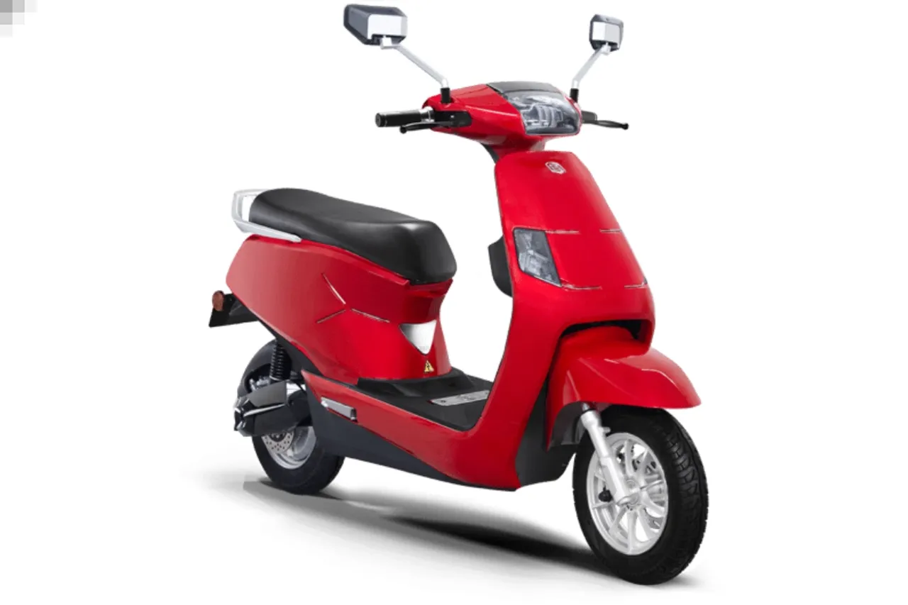 BGauss B8 Electric Scooter: Modern retro scooter with an amazing 70km ...