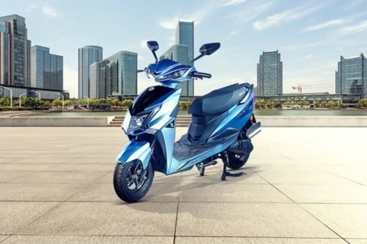 Zelio Eeva EV Scooty: Newly launched e-scooter with a range of 120kms ...