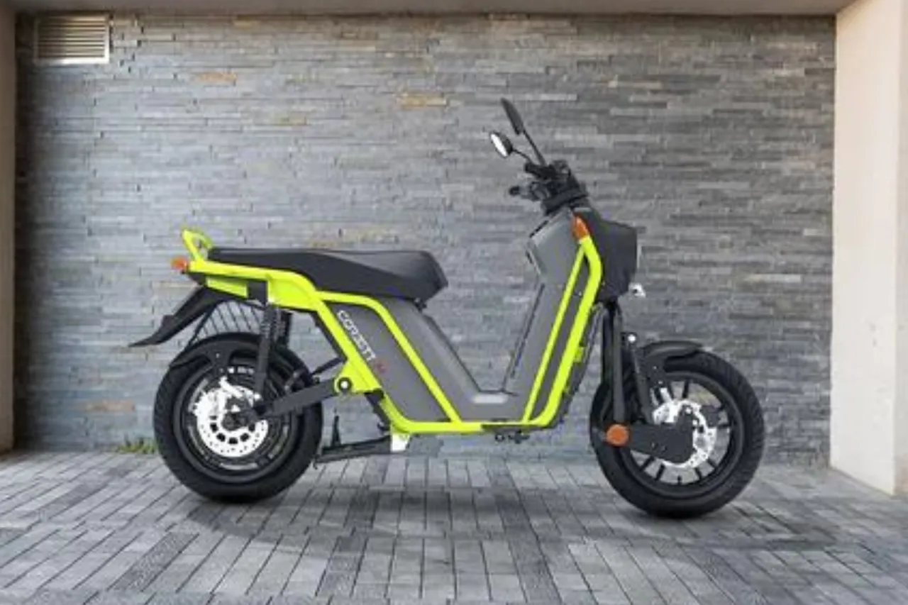 Boom Corbett 14 Electric Moped: Your Solution to Expensive Fuel Costs ...