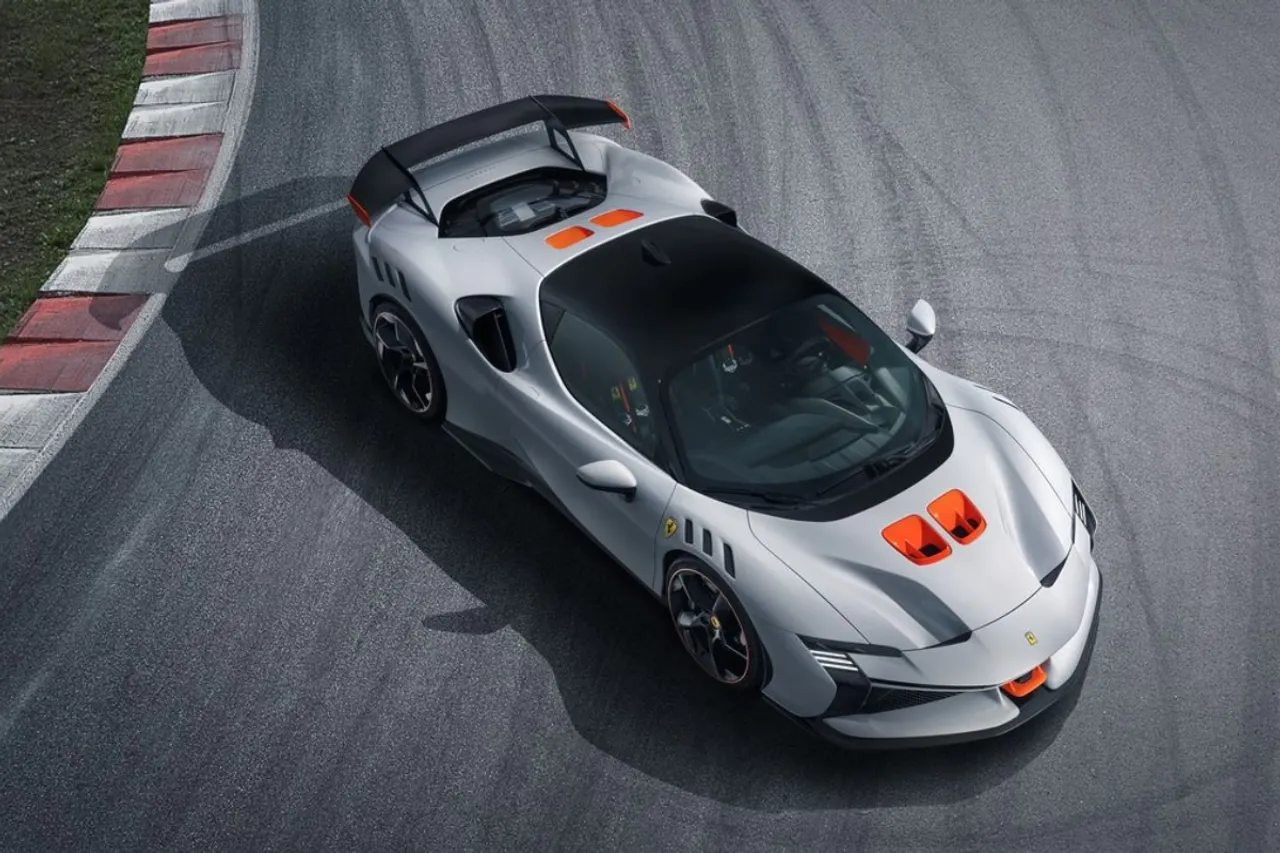 Ferrari SF90 XX and Spider become the first XX series car to be road ...