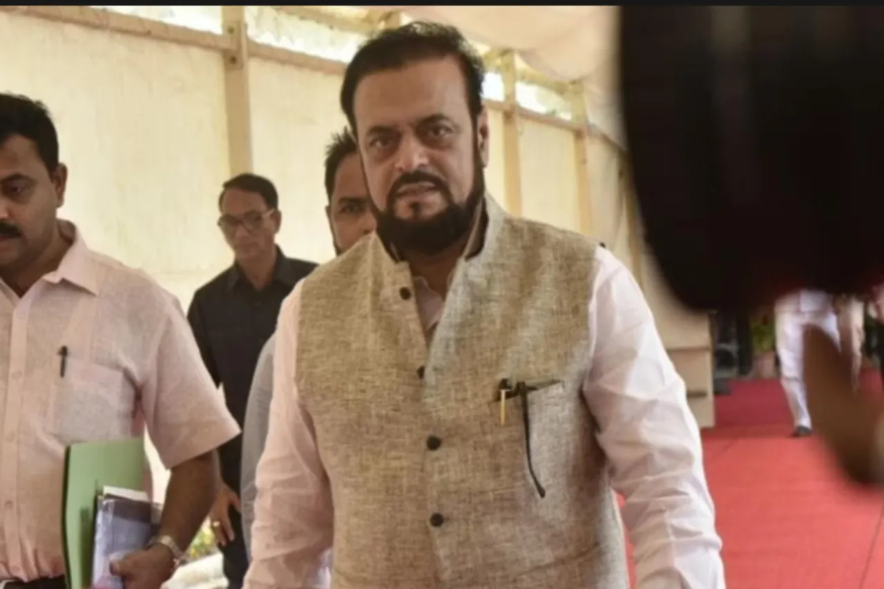 Maharashtra Assembly Ruckus, SP MLA Abu Azmi Clarifies Stance on Vande ...