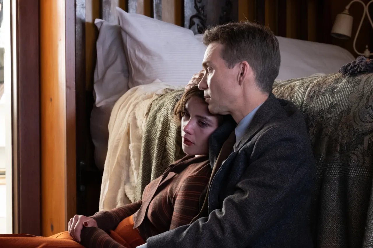 ‘We are shocked’: Controversial s*x scene in Christopher Nolan’s Oppenheimer featuring Bhagavad ...