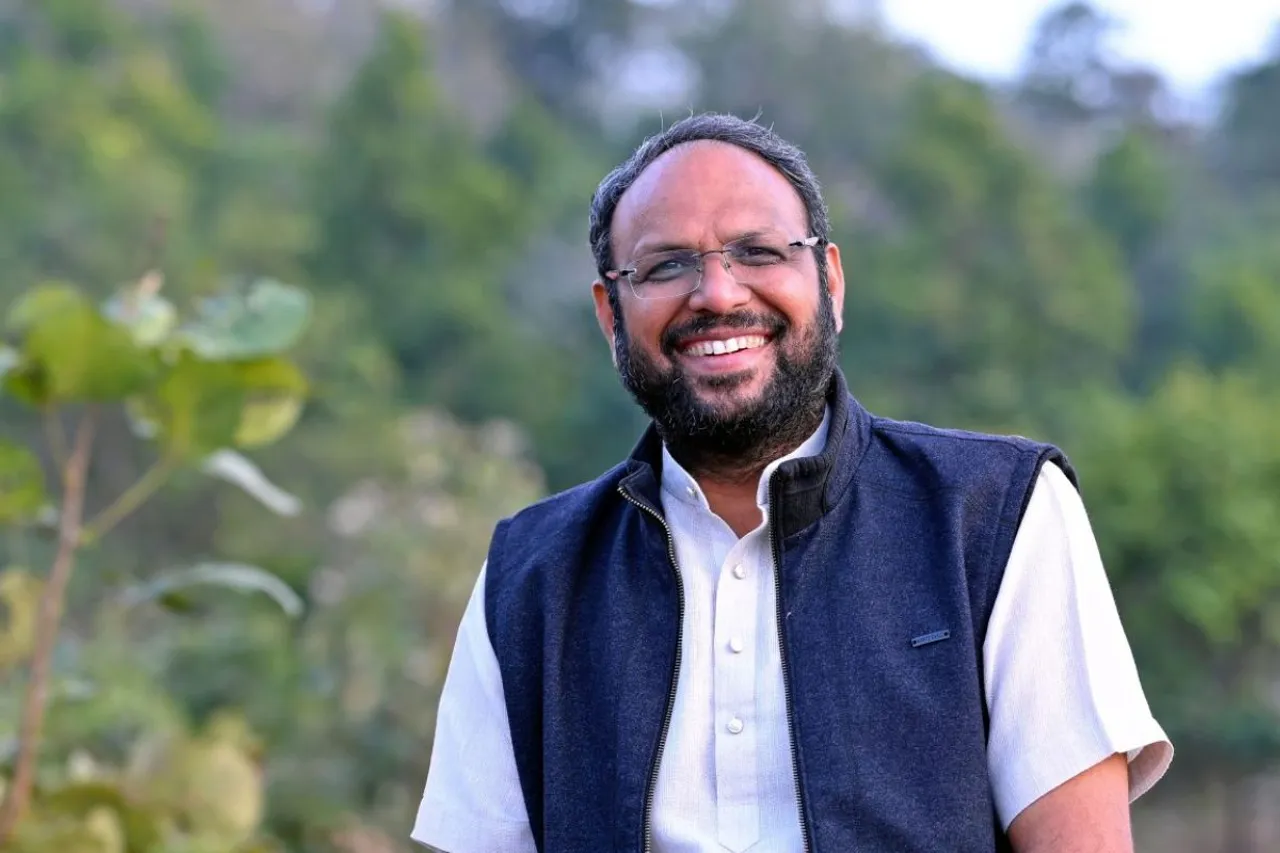 Who is Chhattisgarh activist Alok Shukla receive Goldman Prize for Hasdeo movement