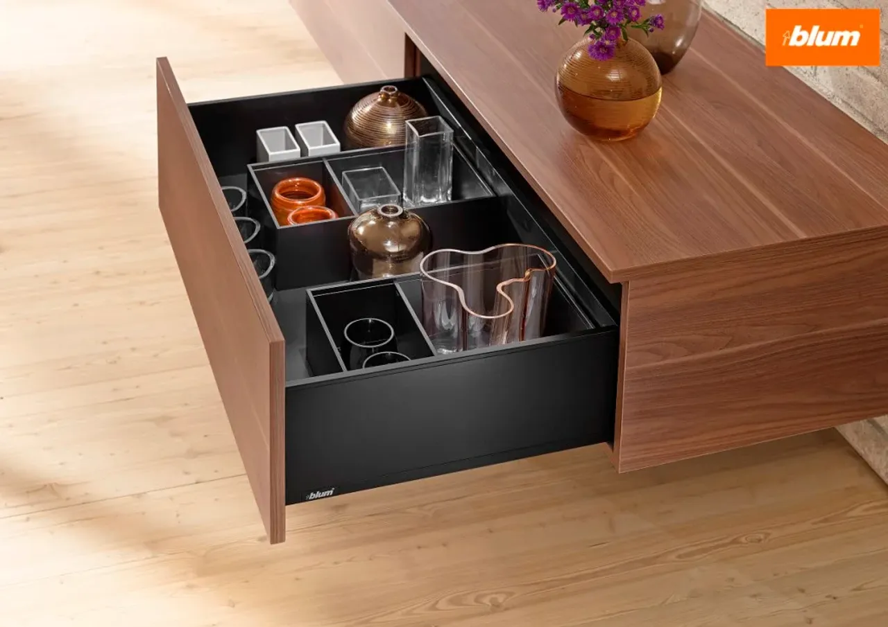 Blum LEGRABOX drawer system