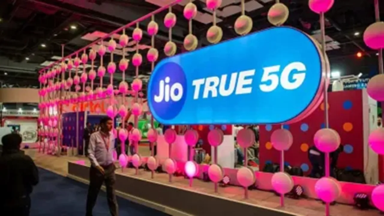 Jio ছেড়ে বিরাট আফশোষ? সেরা প্ল্যানের হাত ধরে ফিরুন দেশের সর্ববৃহ ...