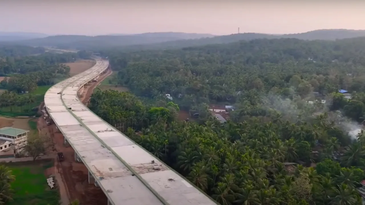 വളവില്ലാത്ത 'വട്ടപ്പാറ വളവിന്റെ' ആകാശദൃശ്യങ്ങൾ; ഇനി കേരളത്തിലെ ഏറ്റവും ...