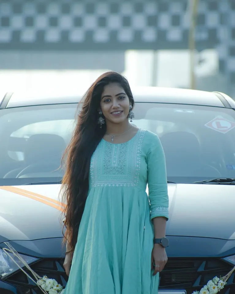 அண்ணா சீரியல் இசக்கியா இவர்? நடிகை ப்ரீத்தா சுரேஷ் வைரல் க்ளிக்ஸ்