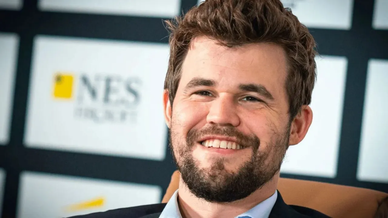 Magnus Carlsen disqualified from top chess meet for violating dress code