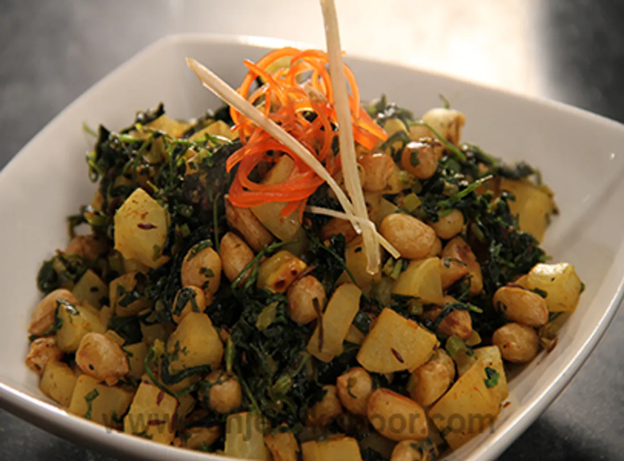 Mooli aur Methi ka Saag