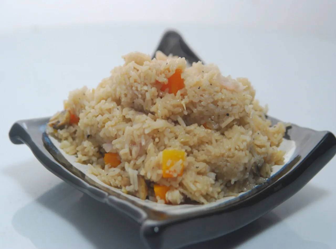 Chinese Style Vegetable Claypot Rice