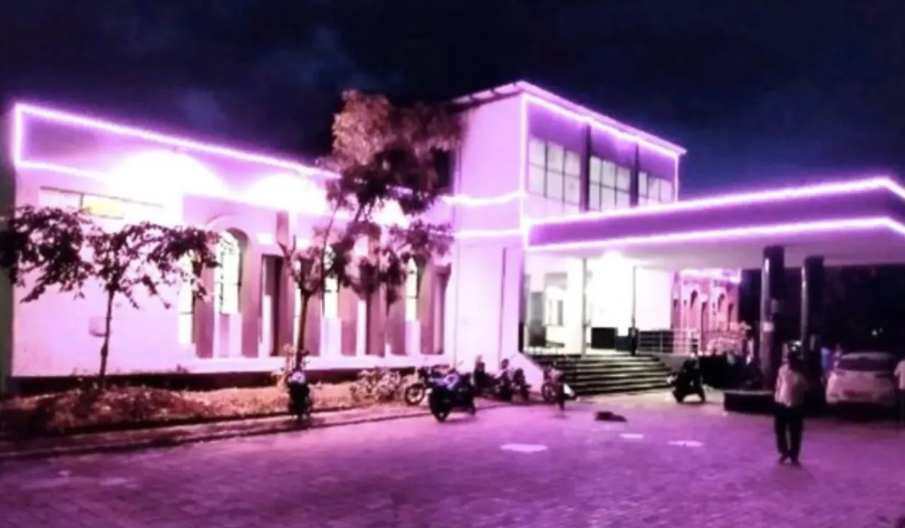 New Amaravati Station Becomes "Pink Station" With All-Women Staffs