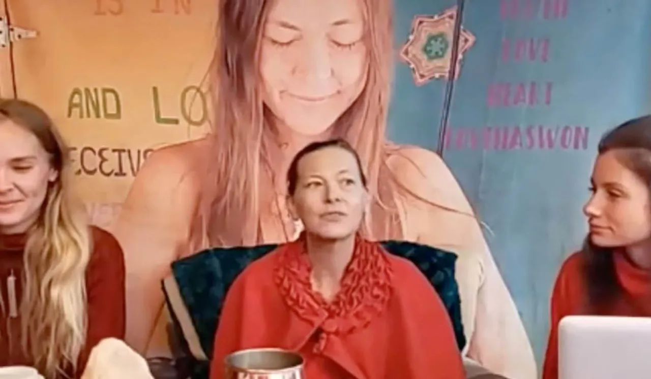 Who Was Amy Carlson? The Deceased Leader Of The “Love Has Won” Cult