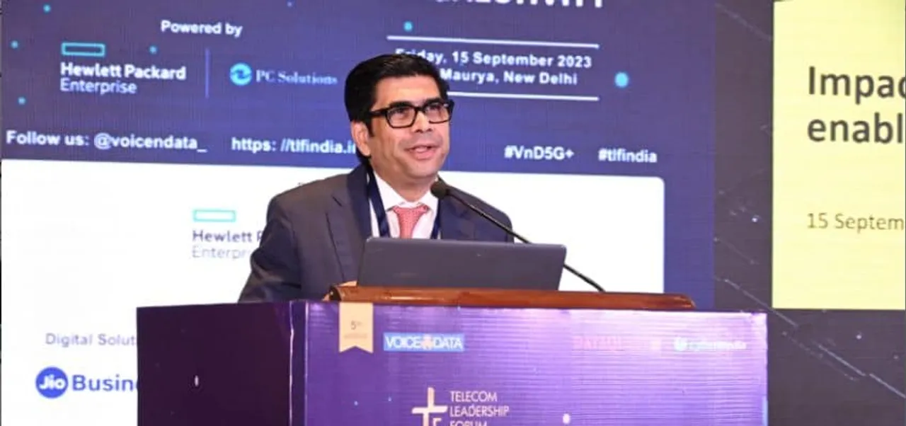 5G Glass: Half full and half cream