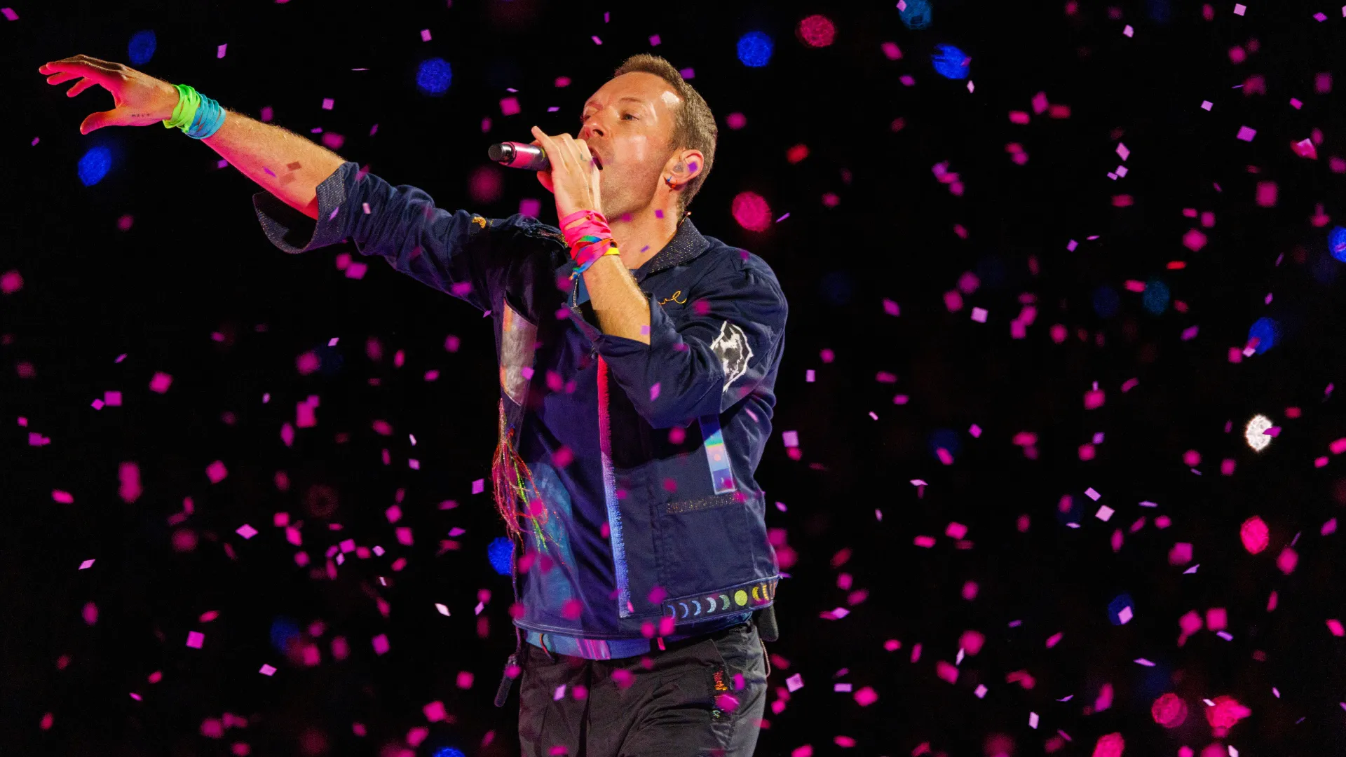 Going To The Coldplay Concert This Weekend? Six Things To Not Do