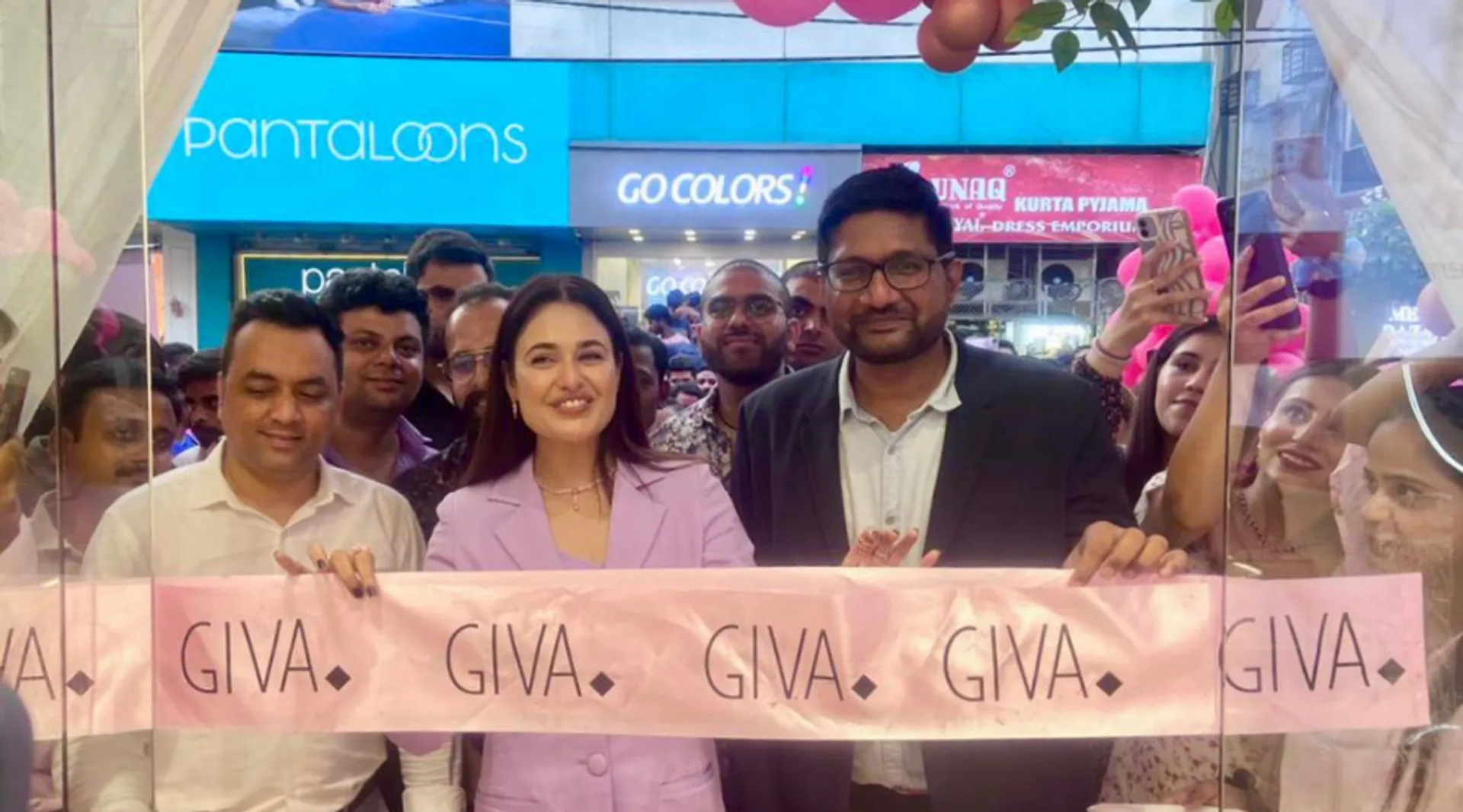 Giva Unveils Its New Store In Delhi's Karol Bagh