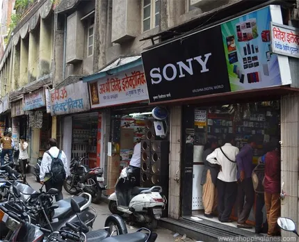 Here's all about shopping at these electronic markets in Pune!