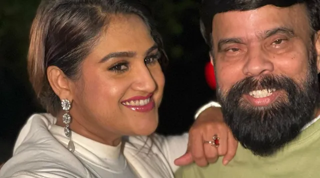 Power Star Srinivasan Wife