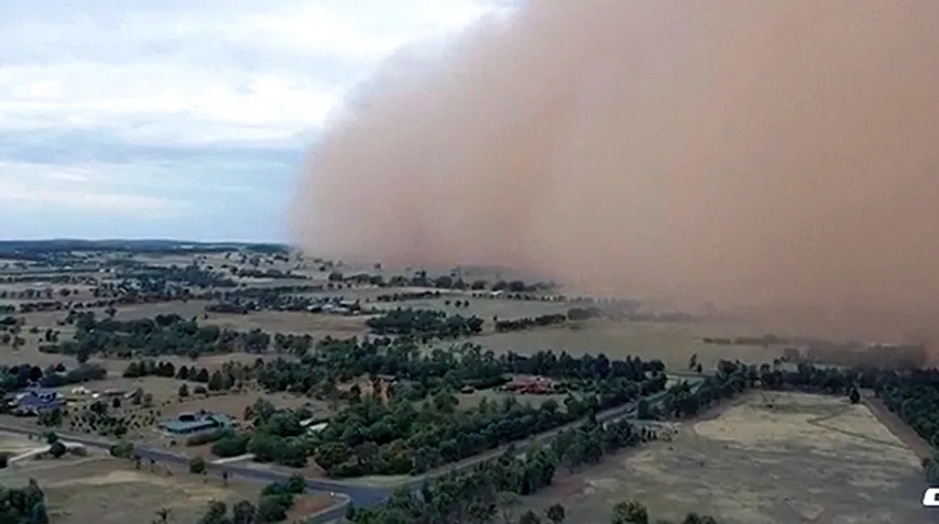 dust storm arrives in Australia News - Latest dust storm arrives in ...
